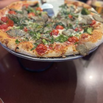 REGINA PIZZA - Updated September 2025 - 317 Photos & 399 Reviews - 44 ...