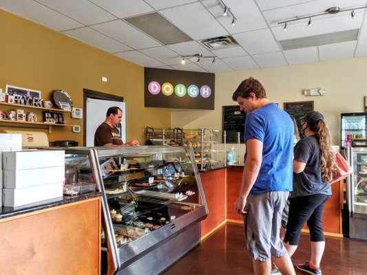 DOUGH NEW YORK STYLE BAKERY - Updated August 2024 - 31 Photos & 56 ...