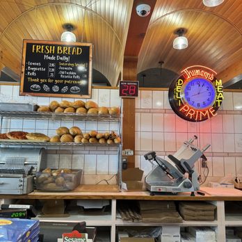 EAGLE ROCK ITALIAN BAKERY & DELI - Updated May 2024 - 914 Photos & 741 ...