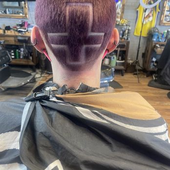 MECCA BARBER SHOP - Updated May 2024 - 33 Photos & 92 Reviews - 9484 ...