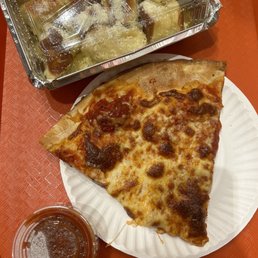 GERACI’S SLICE SHOP - Updated June 2025 - 157 Photos & 76 Reviews - 603 ...