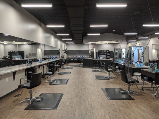 THOMAS SCOTT SALON AND SPA - Updated June 2024 - 150 Photos & 49 ...