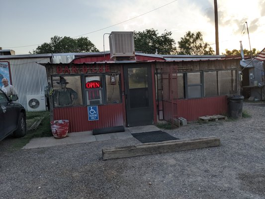 BIG JOHN’S FEED LOT BY BRENDA - Updated December 2025 - 107 Photos ...