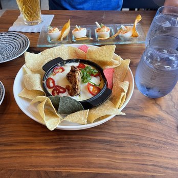 BACK TABLE KITCHEN & BAR - Updated July 2024 - 126 Photos & 119 Reviews ...