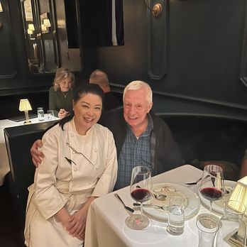 LE B - Updated October 2025 - 94 Photos & 56 Reviews - 283 W 12th St ...