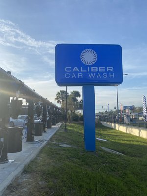 CALIBER CAR WASH - PINE - Updated March 2025 - 12 Photos - 815 S Pine Ave, Ocala, Florida - Car ...