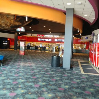 AMC GULF POINTE 30 - Updated June 2024 - 163 Photos & 241 Reviews ...