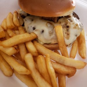 FRIENDLY’S - 79 Photos & 129 Reviews - American (Traditional) - 4705 N ...