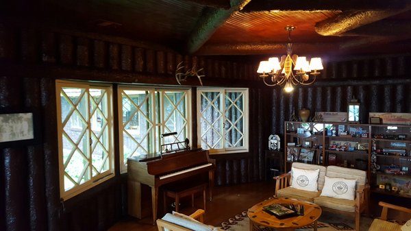 RED CROWN LODGE - Updated December 2025 - 20 Photos - 3852 US Hwy 51 N ...