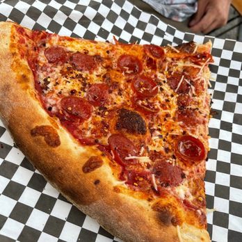 HUNGRY SASQUATCH - Updated November 2024 - 76 Photos & 89 Reviews ...