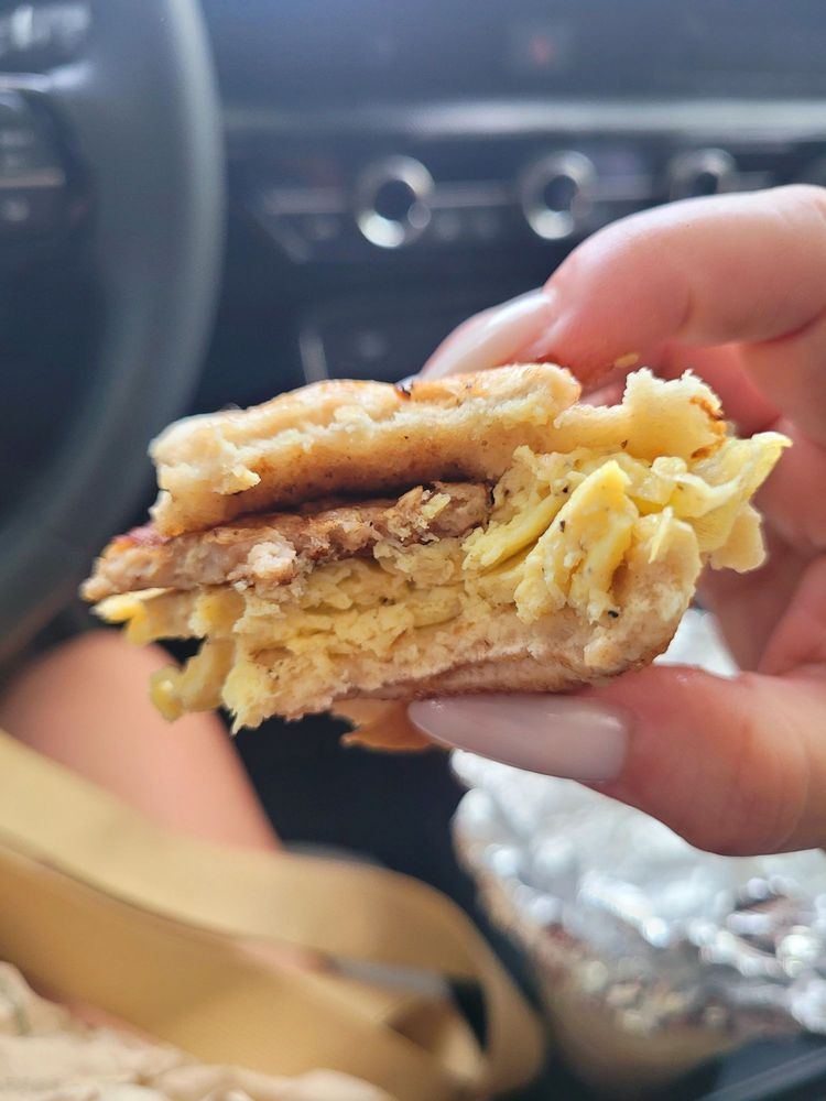 NAVAL BAGELS - Updated December 2025 - 38 Photos & 71 Reviews - 1460 ...