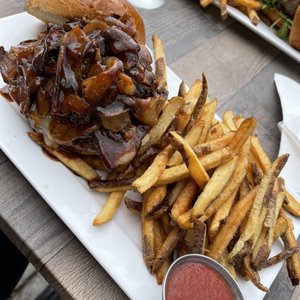 THE BAD APPLE - 798 Photos & 1646 Reviews - Burgers - 4300 N Lincoln ...