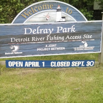 DELRAY PARK - Updated December 2025 - 20 Photos - 420 Leigh St, Detroit ...