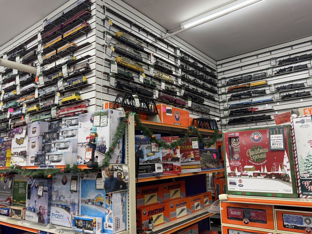 TRAINLAND - Updated October 2025 - 41 Photos & 37 Reviews - 293 Sunrise ...