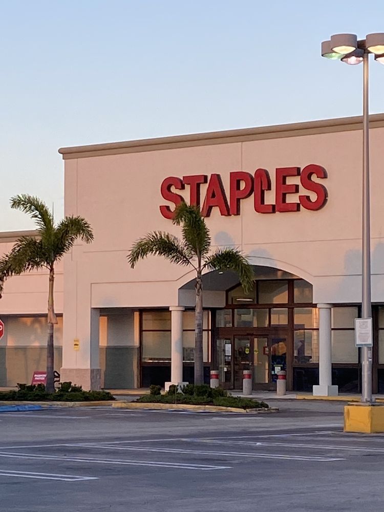 STAPLES - Updated December 2025 - 21 Photos & 26 Reviews - 3742 North ...