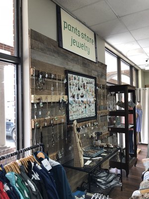 THE PANTS STORE CRESTLINE - 12 Photos - 233 Country Club Park ...