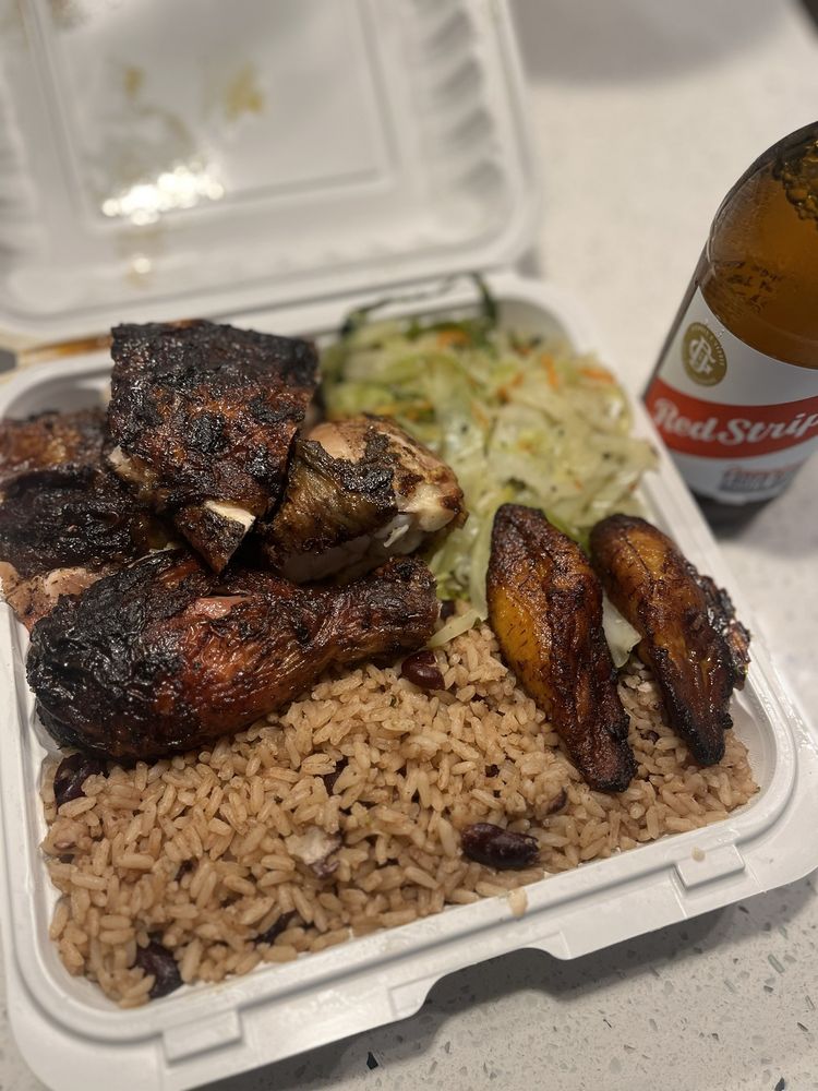 FLAVAZ JAMAICAN GRILLE - Updated October 2025 - 183 Photos & 157 ...