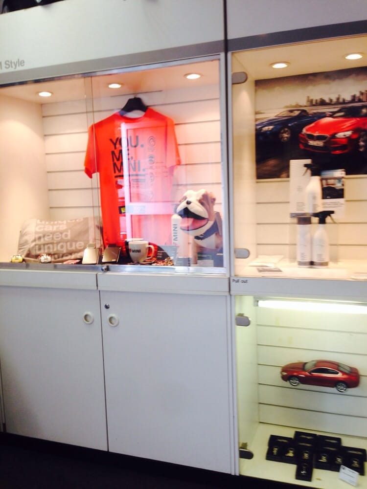 WILLIAMS MANCHESTER BMW - Updated January 2025 - 45 Upper Brook Street ...