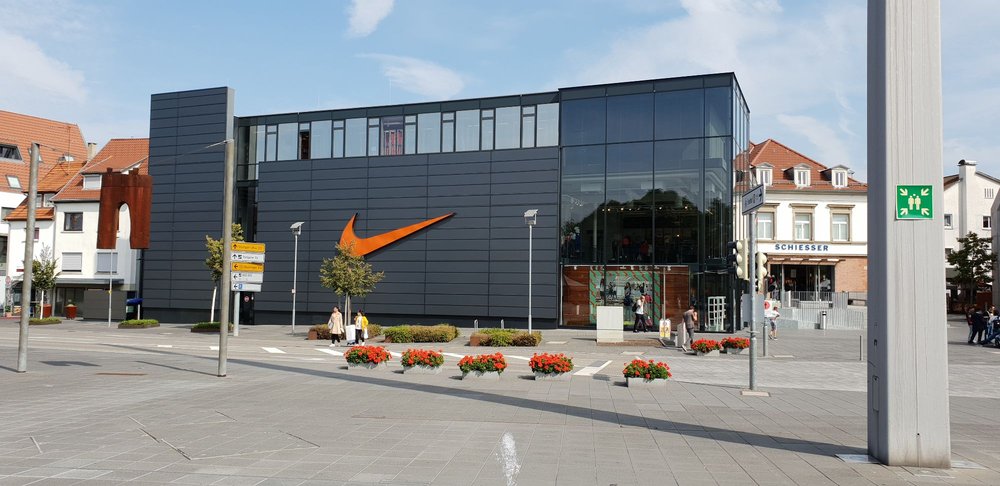 OUTLETCITY METZINGEN - 62 Photos & 60 Reviews - Outlet Stores ...