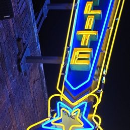 Twilite Lounge - Cheap - Lounges - Updated June 2025 - 131 Photos - 164 ...