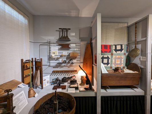 COWAN MUSEUM OF HISTORY AND SCIENCE - Updated March 2025 - 107 Photos ...