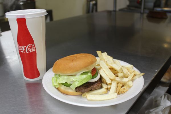 RAUB’S TWIN KISS - 14 Photos & 17 Reviews - 361 W Lincoln Ave ...