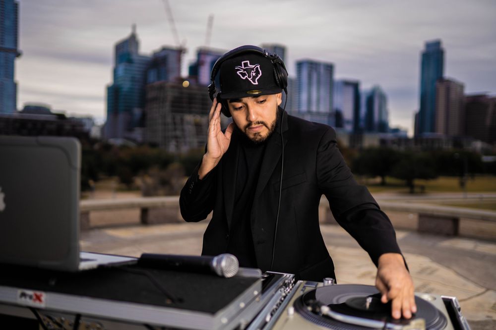 TRUE LONESTAR PRODUCTIONS - Request Information - Austin, Texas - DJs ...