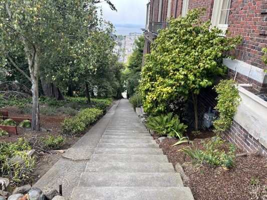 BAKER STREET STAIRS - Updated July 2025 - 2899 Vallejo St, San ...
