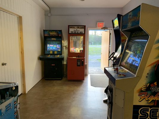 HI-WAY DRIVE-IN THEATER - 39 Photos & 33 Reviews - 10769 Rte 9W ...