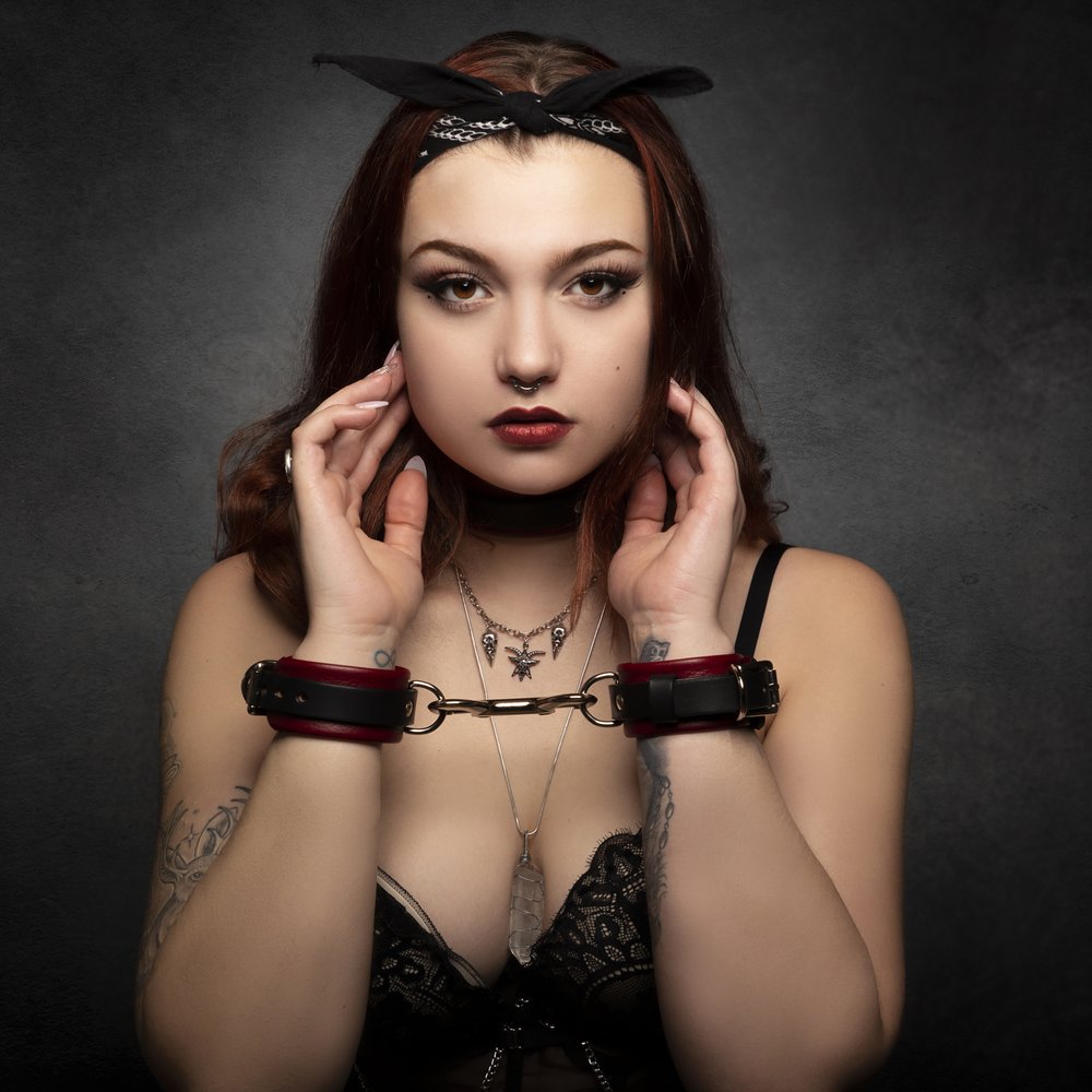 PXDP - Updated January 2025 - 13 Photos - Stratford, Ontario - Boudoir Photography - Phone ...