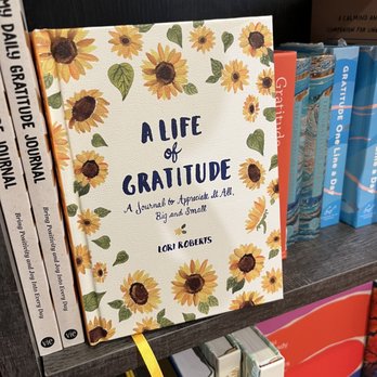 BROOKLINE BOOKSMITH - Updated September 2025 - 153 Photos & 506 Reviews ...