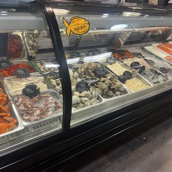 READING TERMINAL MARKET - Food Court - 51 N 12th St, Philadelphia ...