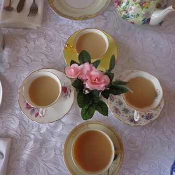 THE FANCY FINCH TEA COTTAGE - Updated August 2024 - 28 Photos - 3403 ...