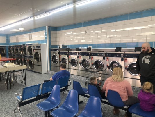 SUPER SUDS LAUNDRY SERVICES - Updated October 2025 - 30 Photos & 14 ...