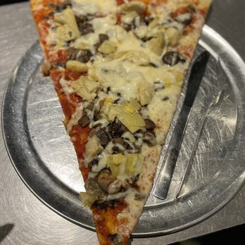 LAZY MOON PIZZA - Updated March 2025 - 907 Photos & 922 Reviews - 11551 ...