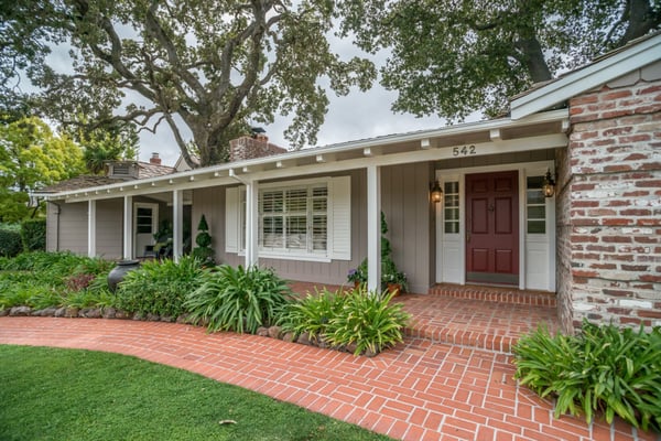 JOANNE NORRIS - COMPASS - Updated December 2025 - 10 Photos & 10 ...