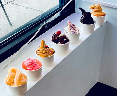 FROYO SHOPPE - Updated August 2024 - 48 Photos - 530 Bushy Hill Rd ...