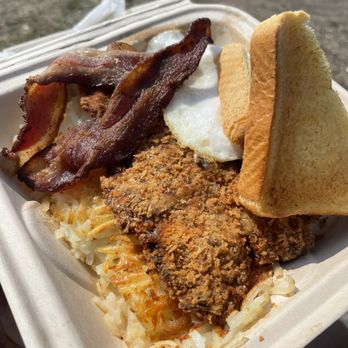 MECCA CAFE - Updated August 2024 - 552 Photos & 880 Reviews - 526 Queen ...