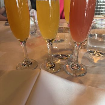 800 MAPLE - Updated October 2025 - 231 Photos & 222 Reviews - 800 Maple ...