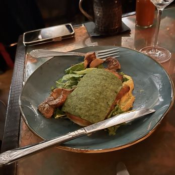 ST. ROCH FINE OYSTERS + BAR - Updated May 2025 - 904 Photos & 454 ...