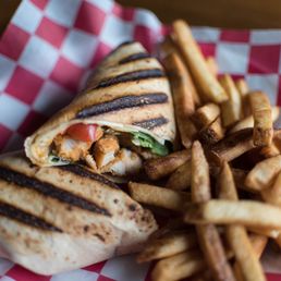 RED PIG INN - Updated July 2025 - 19 Photos & 46 Reviews - 1470 N Perry ...