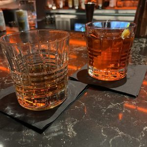 SIDEBAR - Updated August 2025 - 16 Photos - 9757 Katy Fwy, Houston ...