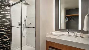 FORT COLLINS MARRIOTT - Updated May 2026 - 93 Photos & 102 Reviews ...