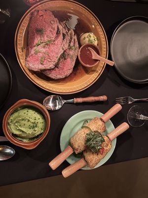 MAINLANDER - Updated July 2024 - 90 Photos & 41 Reviews - 8 S Euclid ...