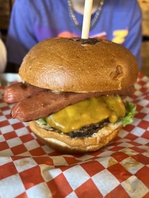 BURLY BURGER - Updated January 2026 - 222 Photos & 405 Reviews - 2572 E ...