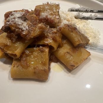 JUNAH - Updated July 2025 - 31 Photos & 10 Reviews - 916 S Jefferson St ...