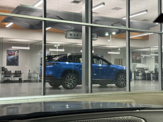 PLATINUM CHRYSLER DODGE RAM JEEP - Updated January 2026 - 10 Photos ...