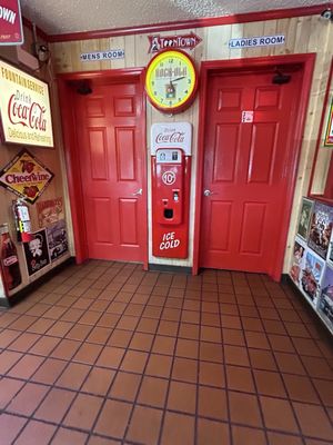 HENDRIX BBQ - Updated December 2025 - 37 Photos & 71 Reviews - 2488 ...