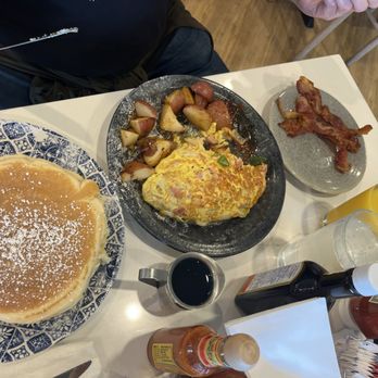 LAKE ST CAFE - ADDISON - Updated November 2024 - 258 Photos & 97 ...