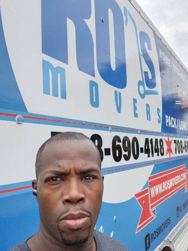 RO’S MOVERS - Updated October 2025 - 16 Photos - Oak Park, Illinois - Movers - Phone Number - Yelp